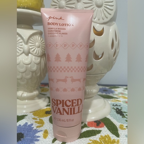 PINK Victoria's Secret | Bath & Body | New Vs Pink | Poshmark